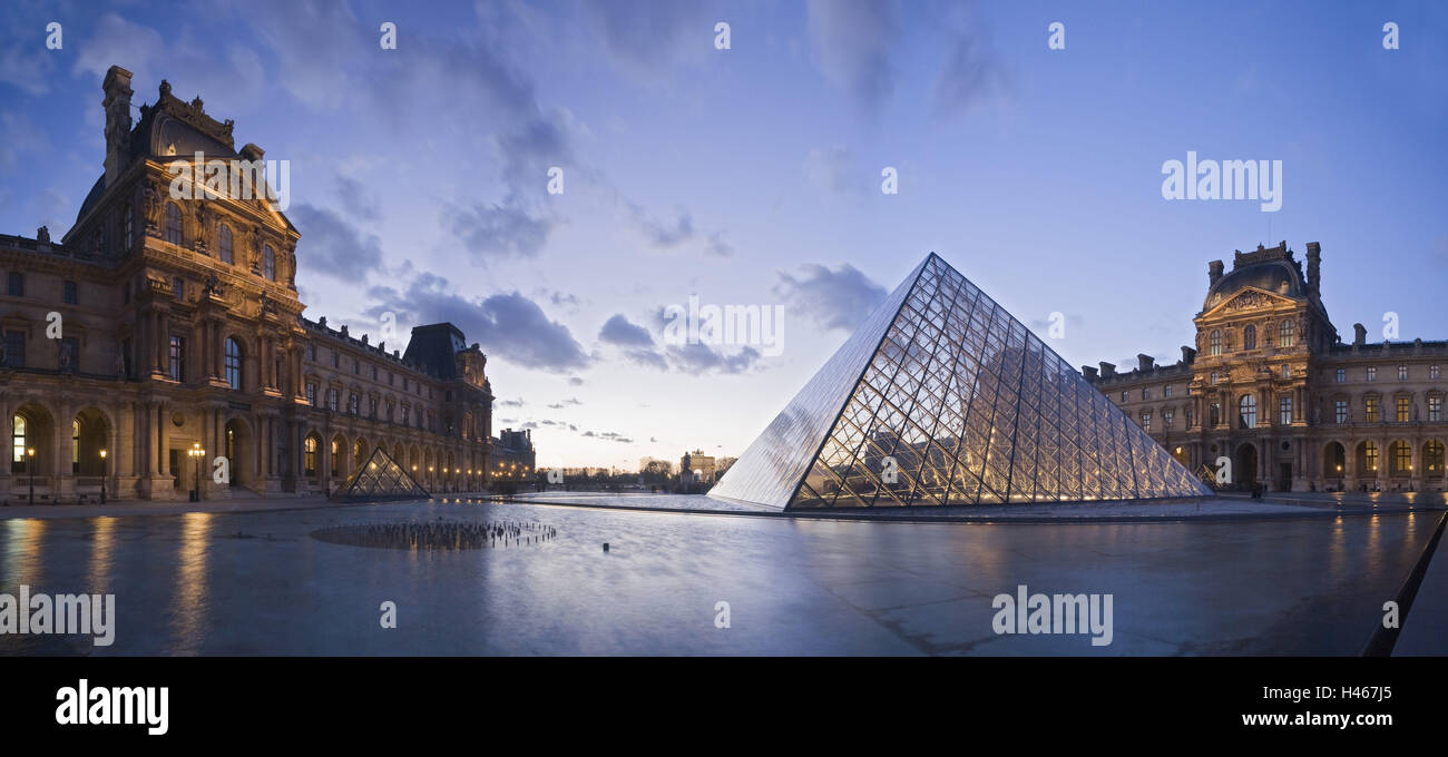 Paris louvre pyramid hi-res stock photography and images - Alamy