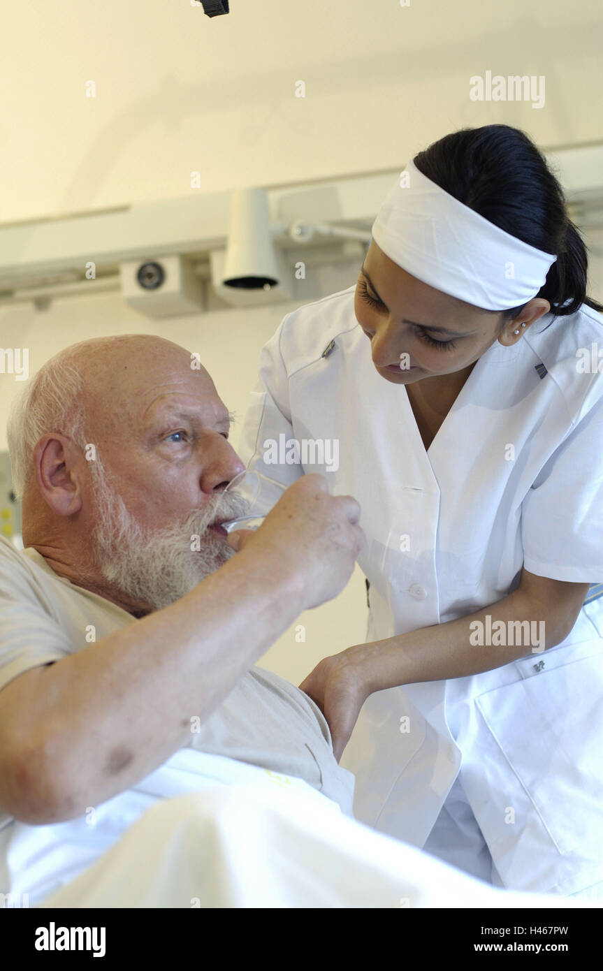 Hospital, patient, nurse, water glass Stock Photo - Alamy