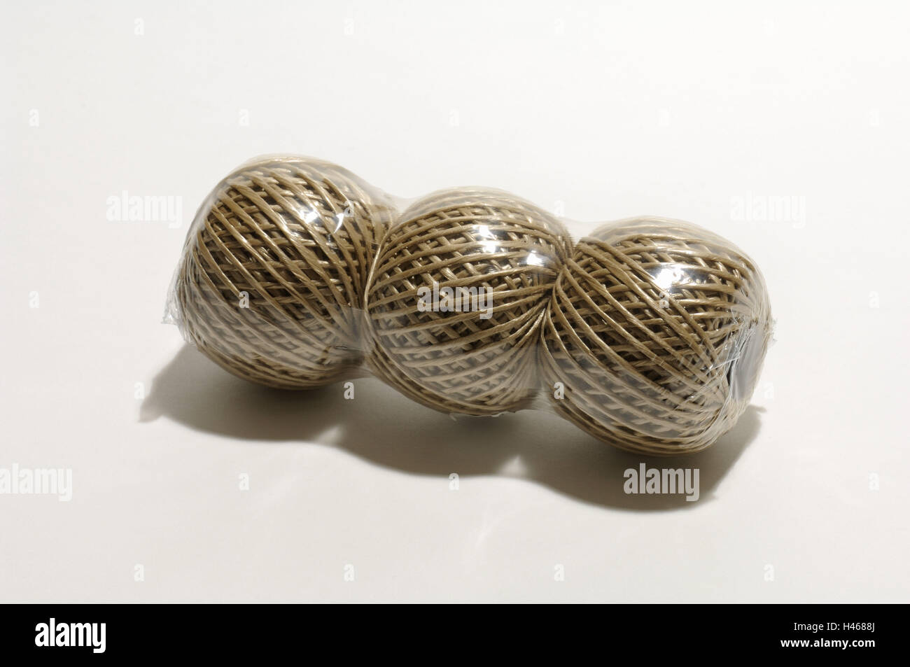 Product string hi-res stock photography and images - Alamy
