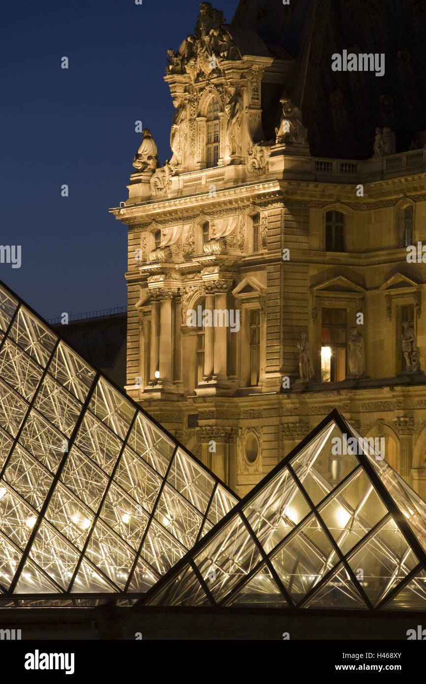 Louvre facade hi-res stock photography and images - Alamy