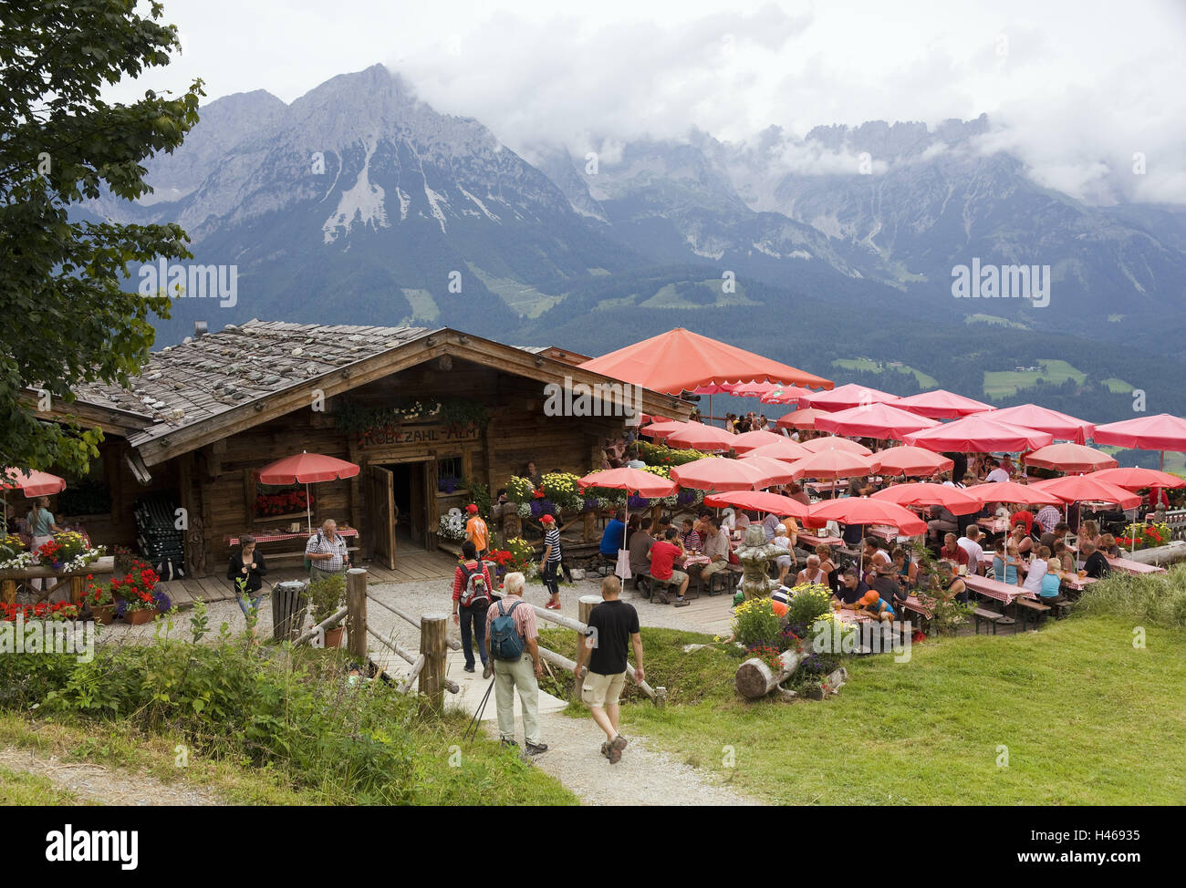 Austria, Tyrol, Ellmau, turnip number alp, Wilder Kaiser, visitor ...
