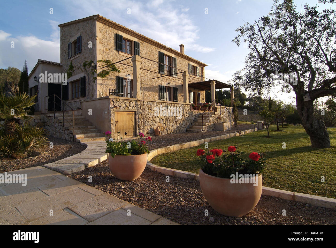 Spain, the Balearic Islands, Majorca, summer cottage, evening light ...