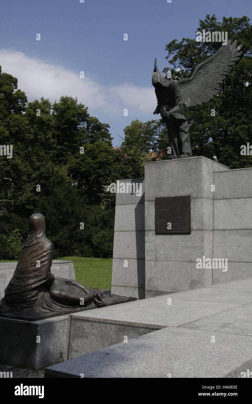 Katyn monument hi-res stock photography and images - Alamy