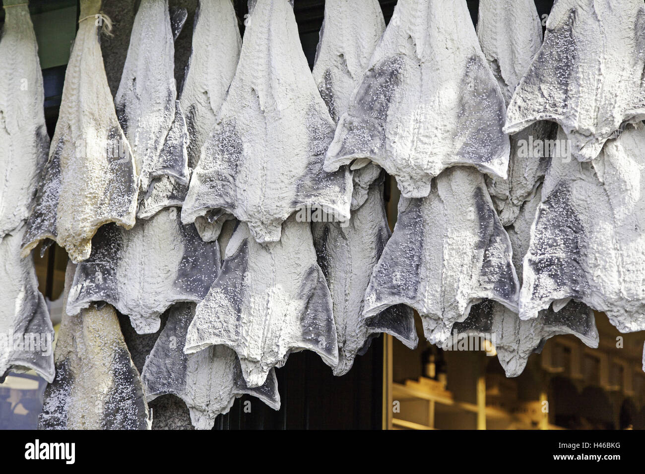 Cod fish selling market hi-res stock photography and images - Alamy