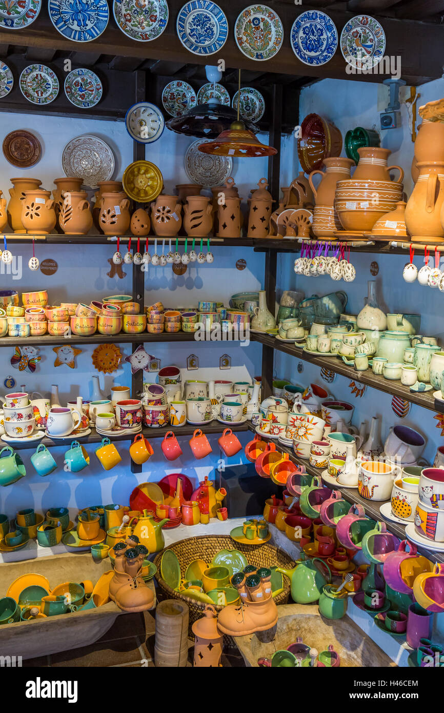 Handmade pottery decorated hi-res stock photography and images - Alamy