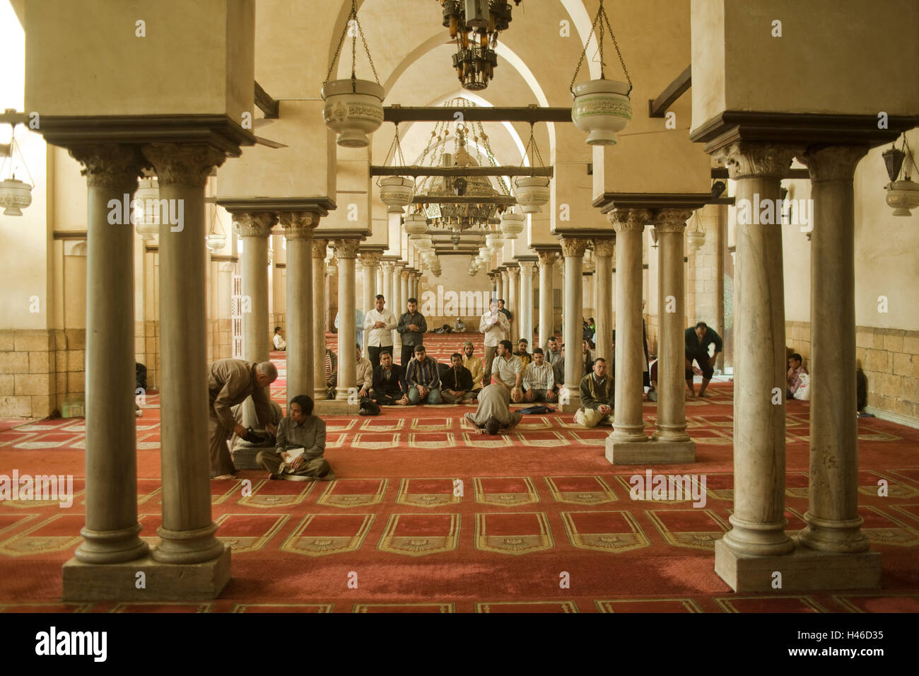 Egypt, Cairo, prayer, Al Azhar mosque Stock Photo - Alamy