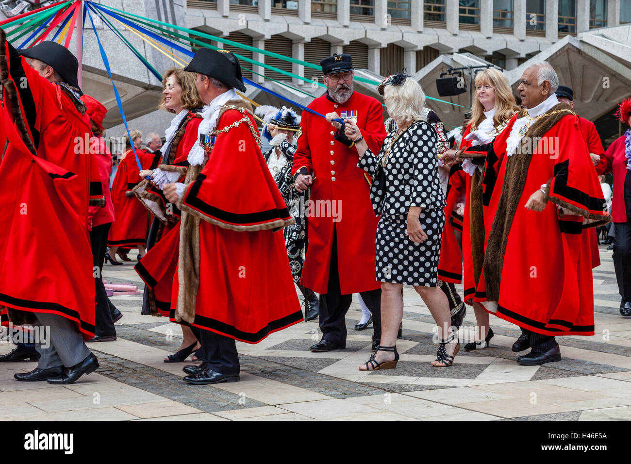 Maypole Dancing Traditional Dance High Resolution Stock Photography and ...