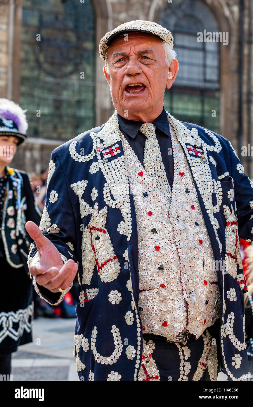 Pearly Kings and Queens Sing Traditional Songs At They Parade Around ...