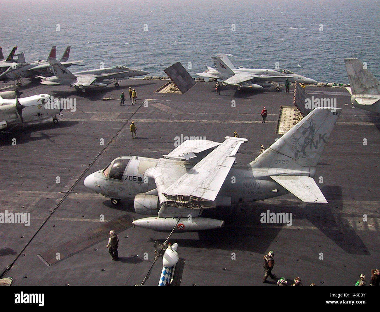 20th March 2003 Operation Iraqi Freedom: aircraft preparing for takeoff ...