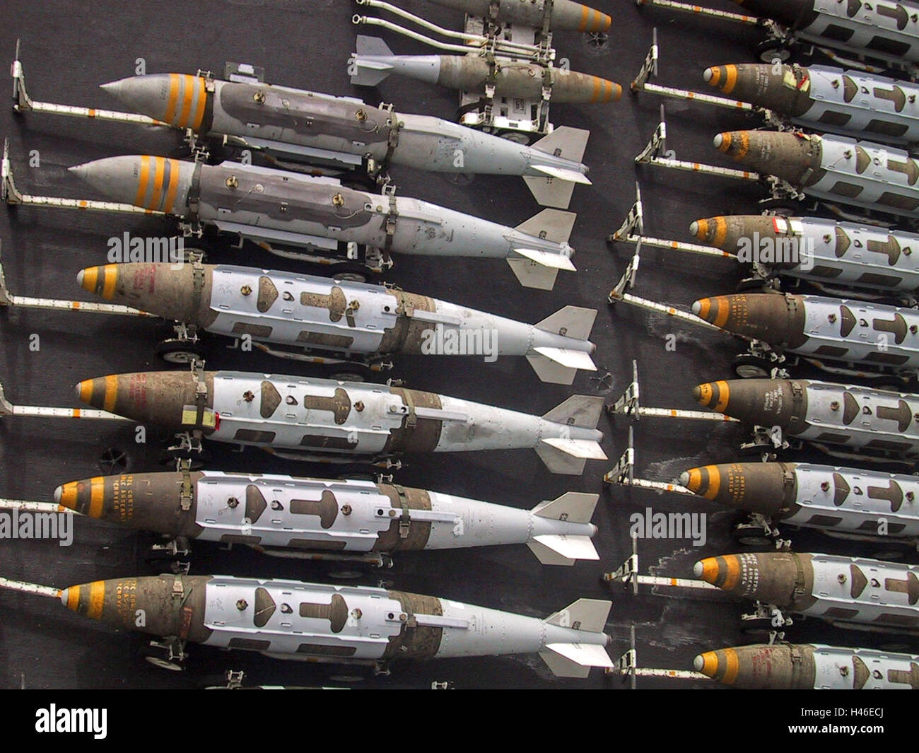 21st March 2003 Operation Iraqi Freedom: Mark 83 General Purpose 1000 ...