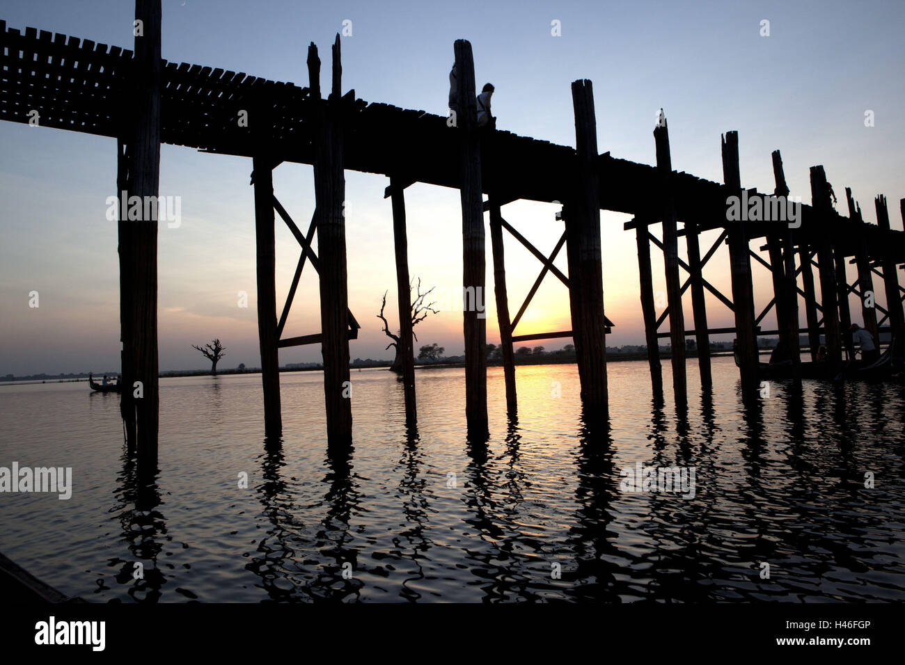 U bone bridge hi-res stock photography and images - Alamy