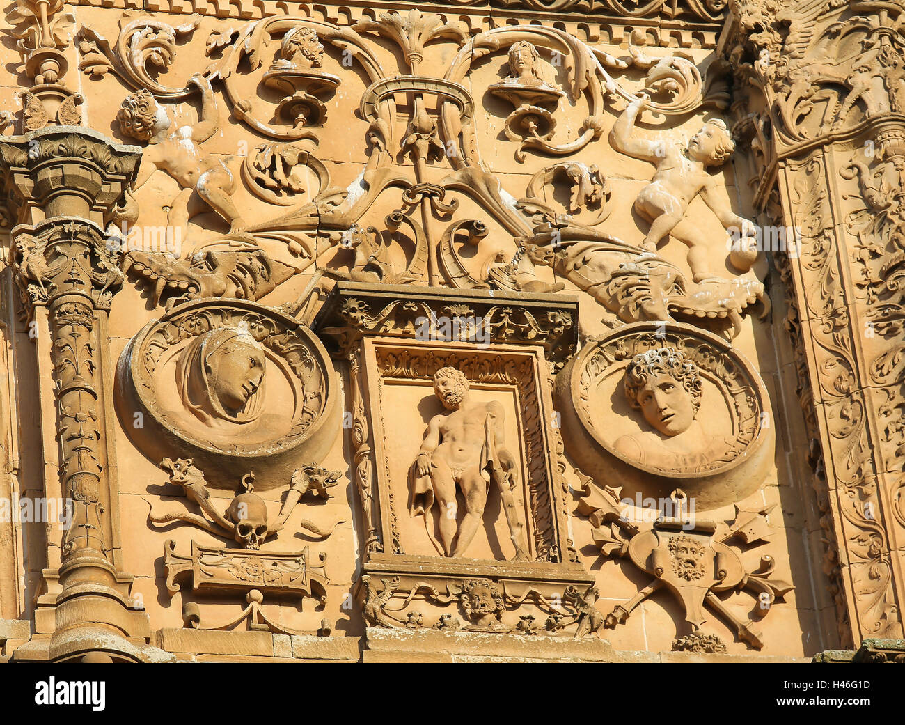 Plateresque style architecture hi-res stock photography and images - Alamy