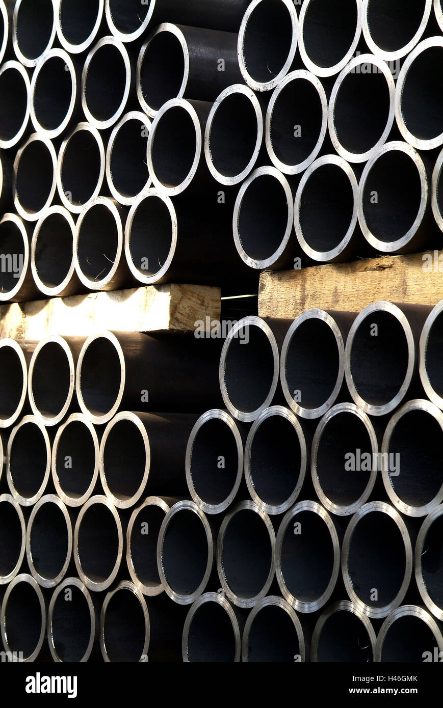 Stacking pipes hi-res stock photography and images - Alamy