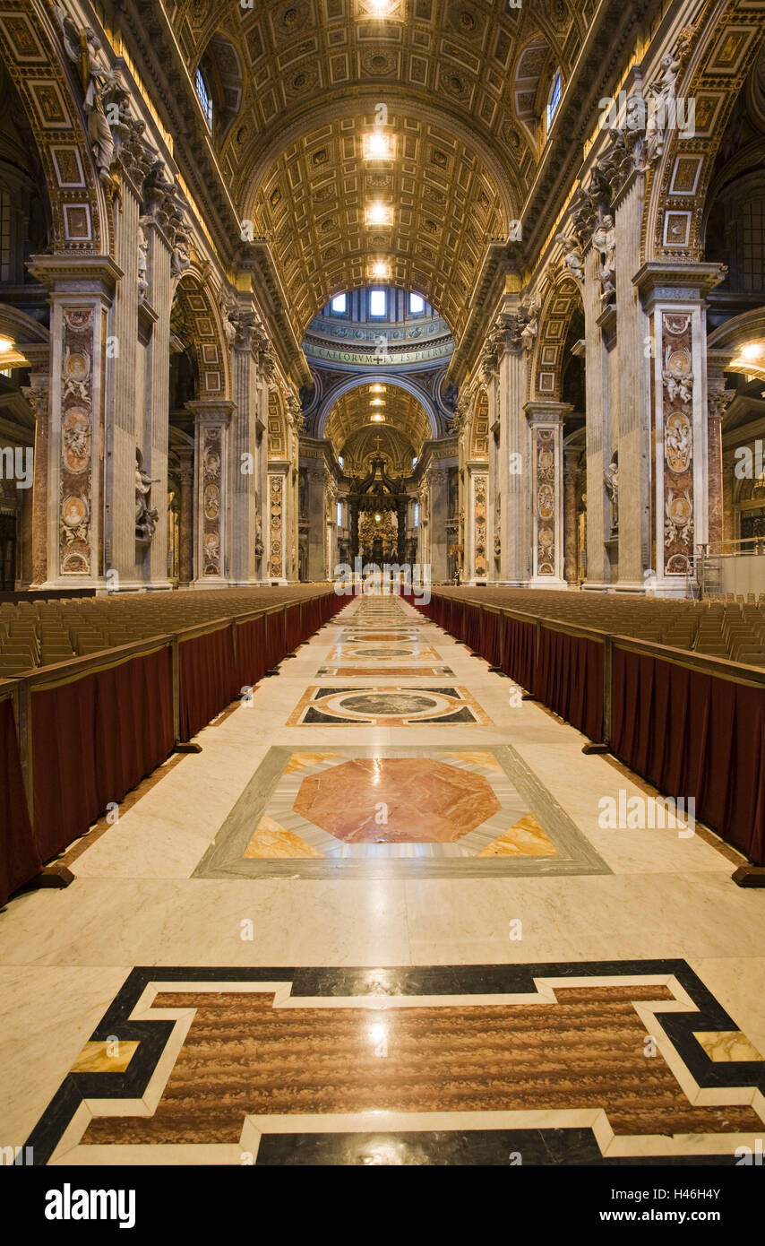 Italy, Rome, St. Peter's Basilica, interior view Stock Photo - Alamy