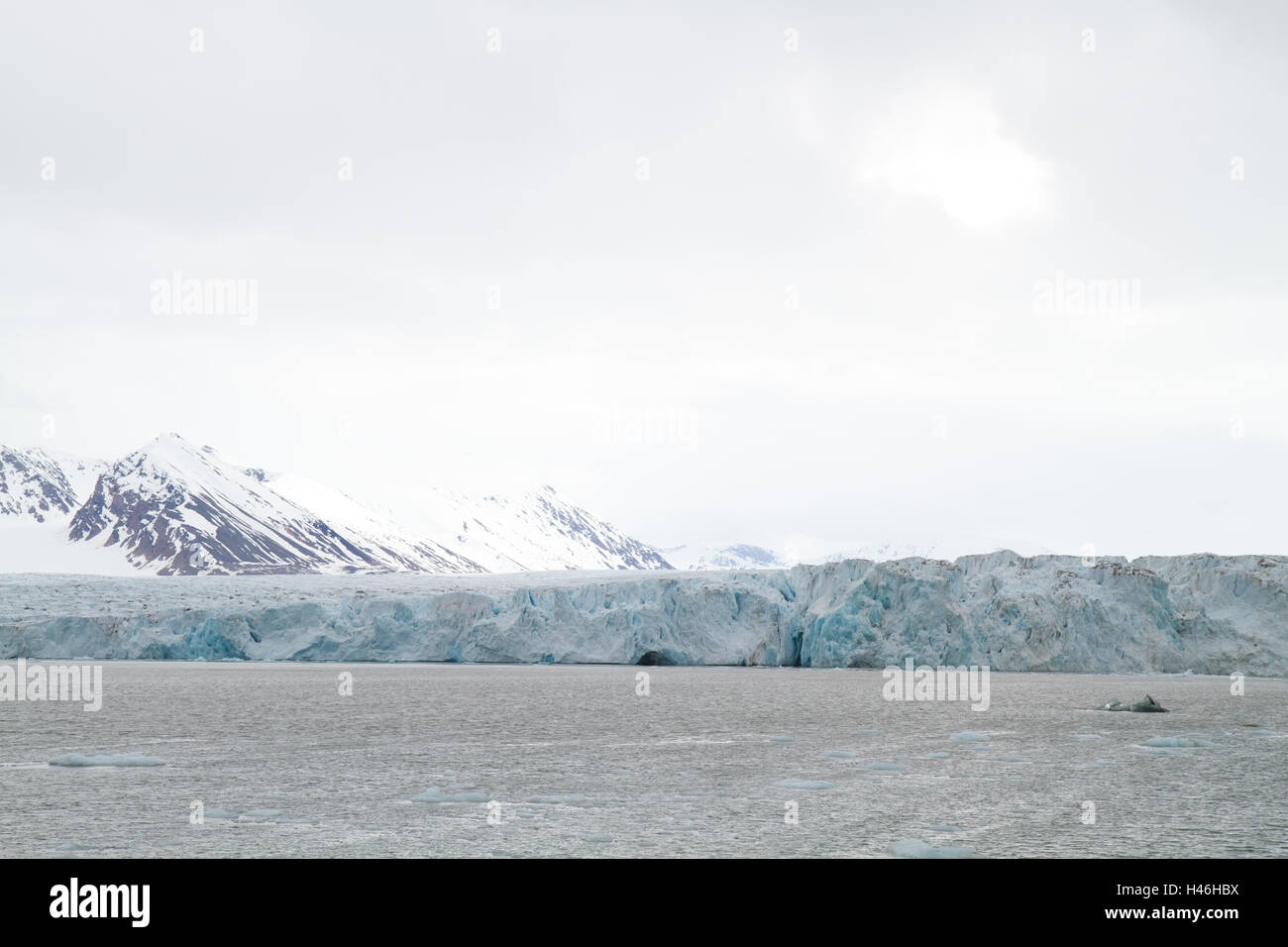 landscape of the svalbard nature Stock Photo - Alamy