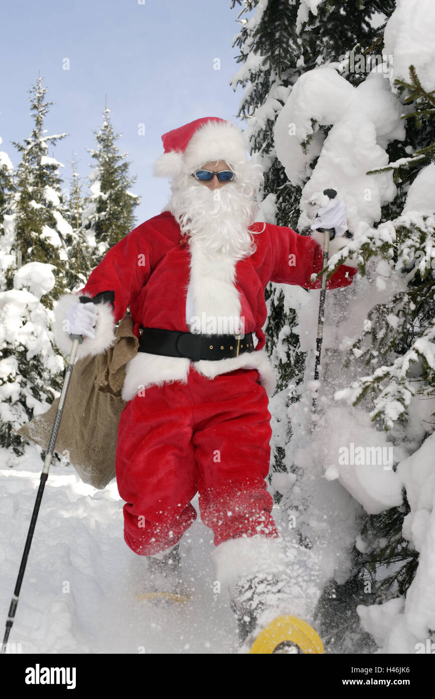 Snow man costume hi-res stock photography and images - Alamy