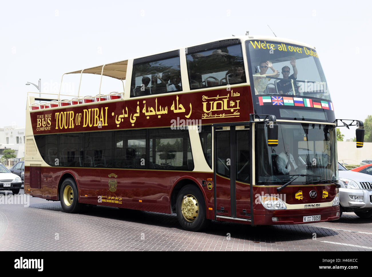 Bus, sightseeing, Dubai, United Arab Emirates Stock Photo - Alamy