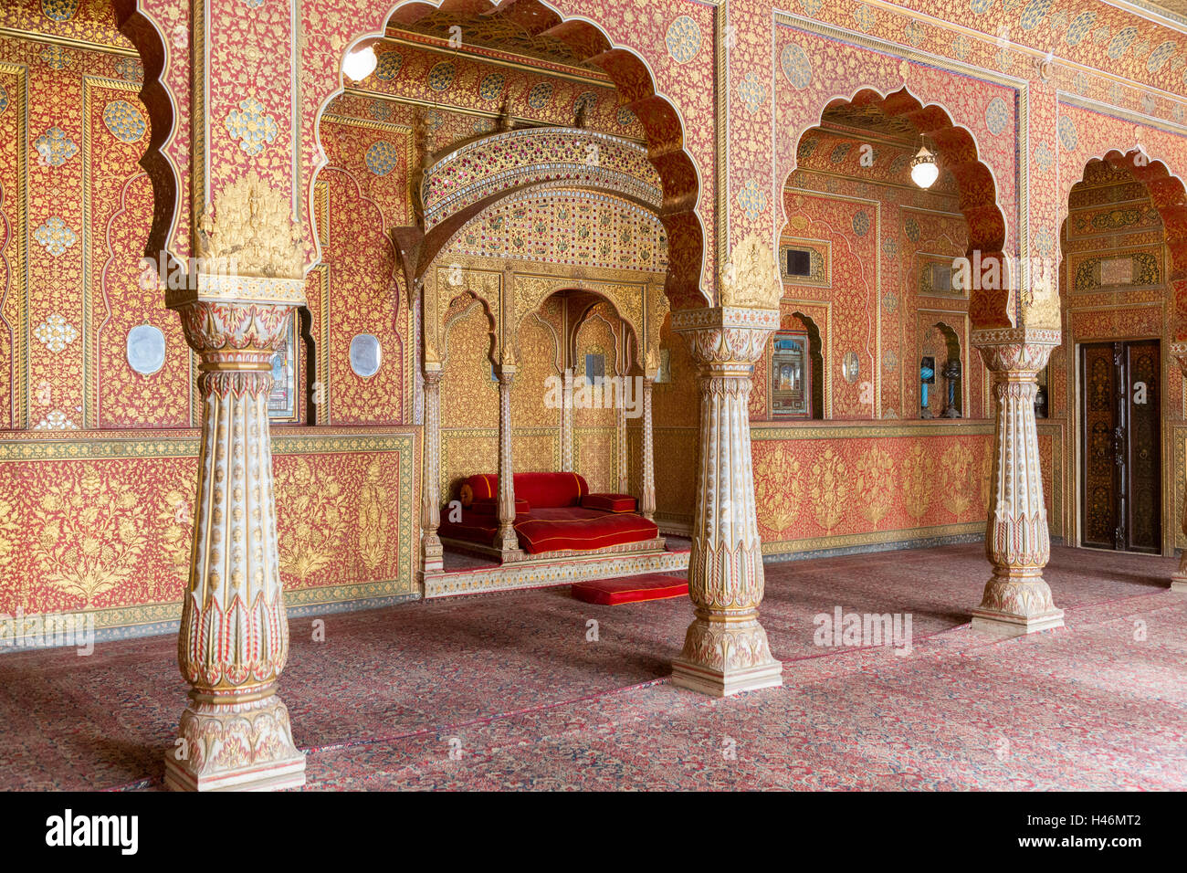 Interior junagarh fort bikaner rajasthan hi-res stock photography and ...