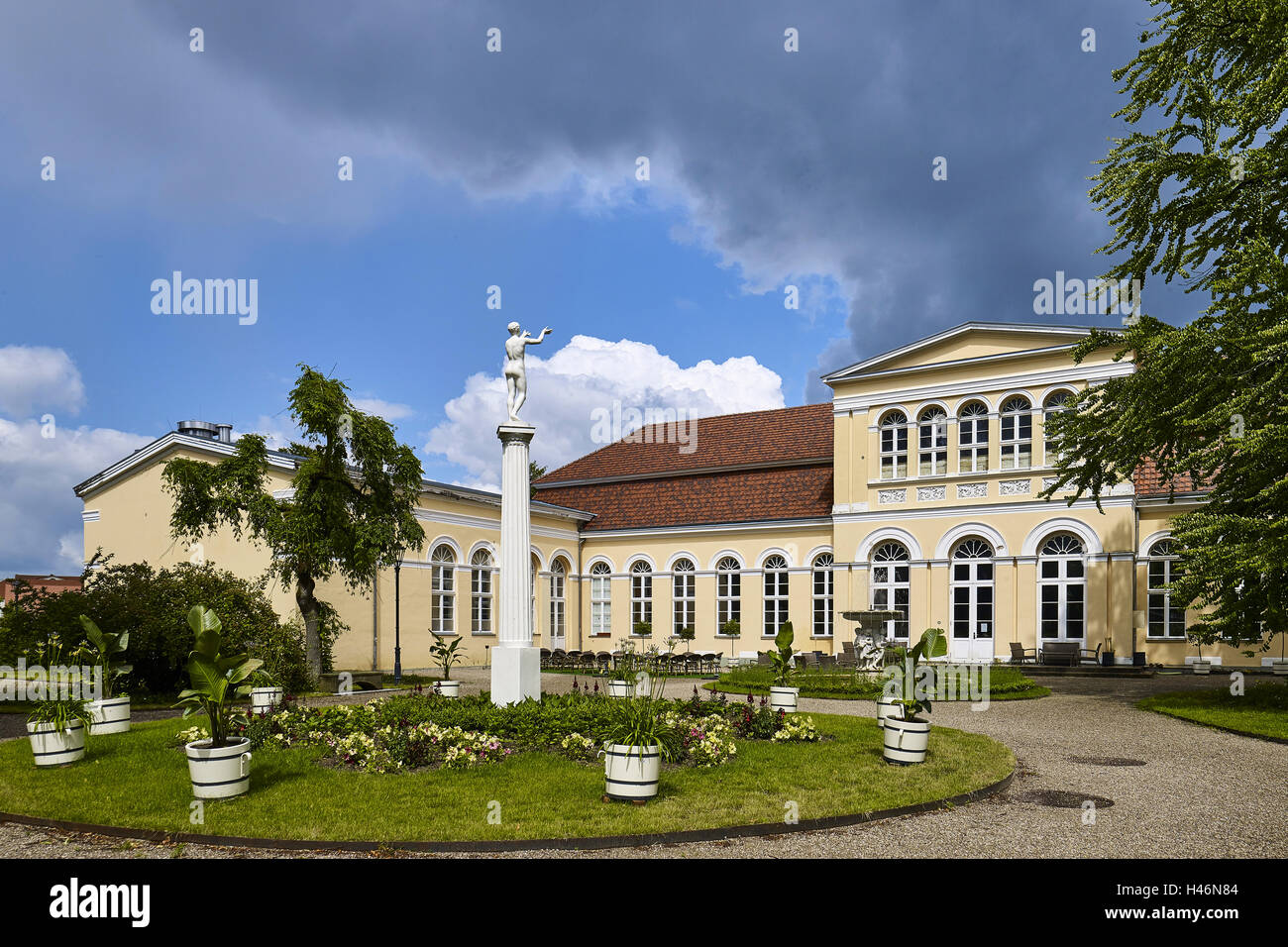 Neustrelitz palace hi-res stock photography and images - Alamy