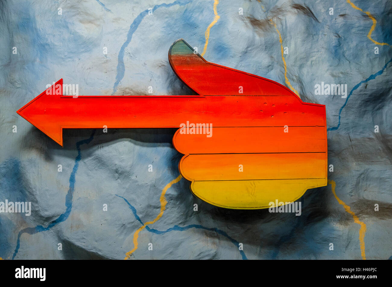 Directional arrow hi-res stock photography and images - Alamy