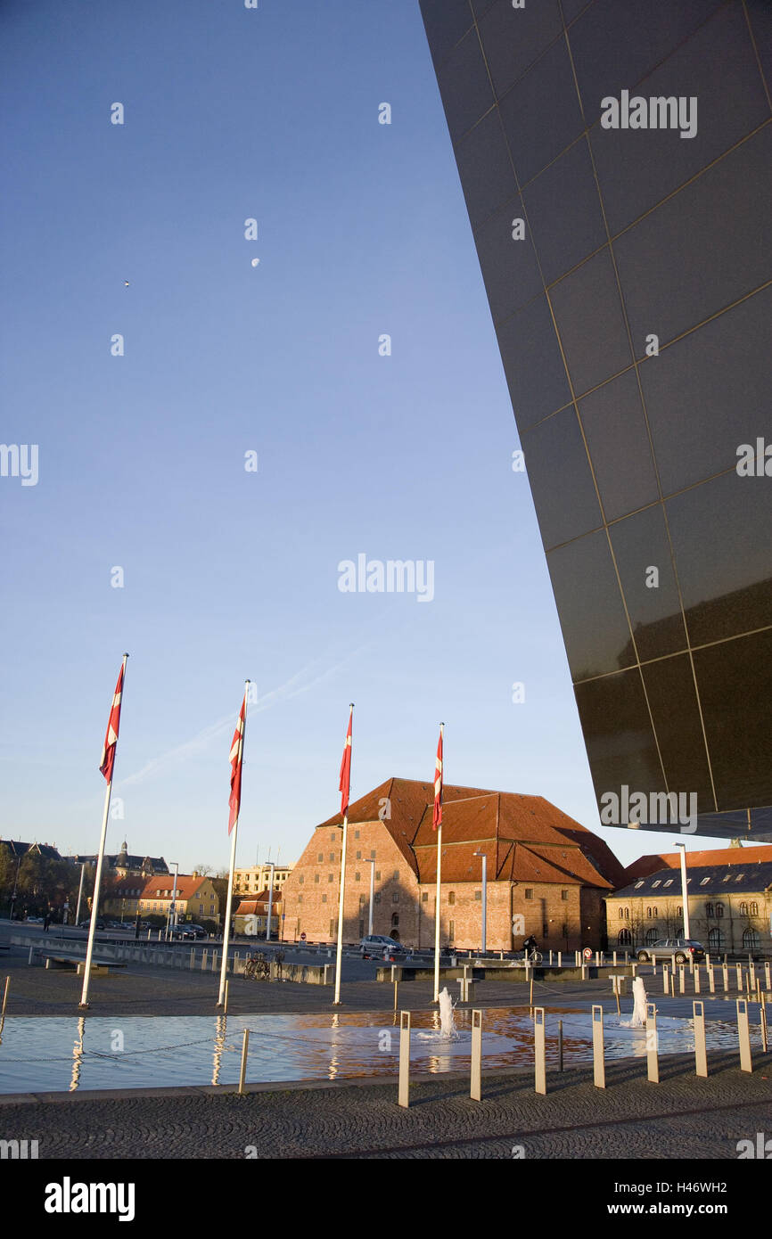 Denmark, Copenhagen, state library "Black slide moon", facade, detail ...