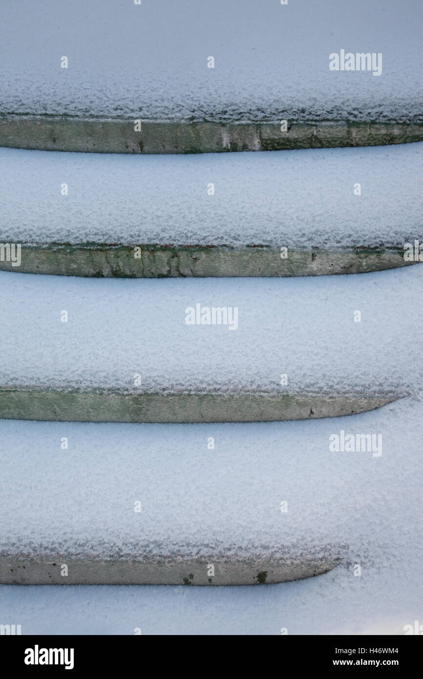 Ice stairs hi-res stock photography and images - Alamy