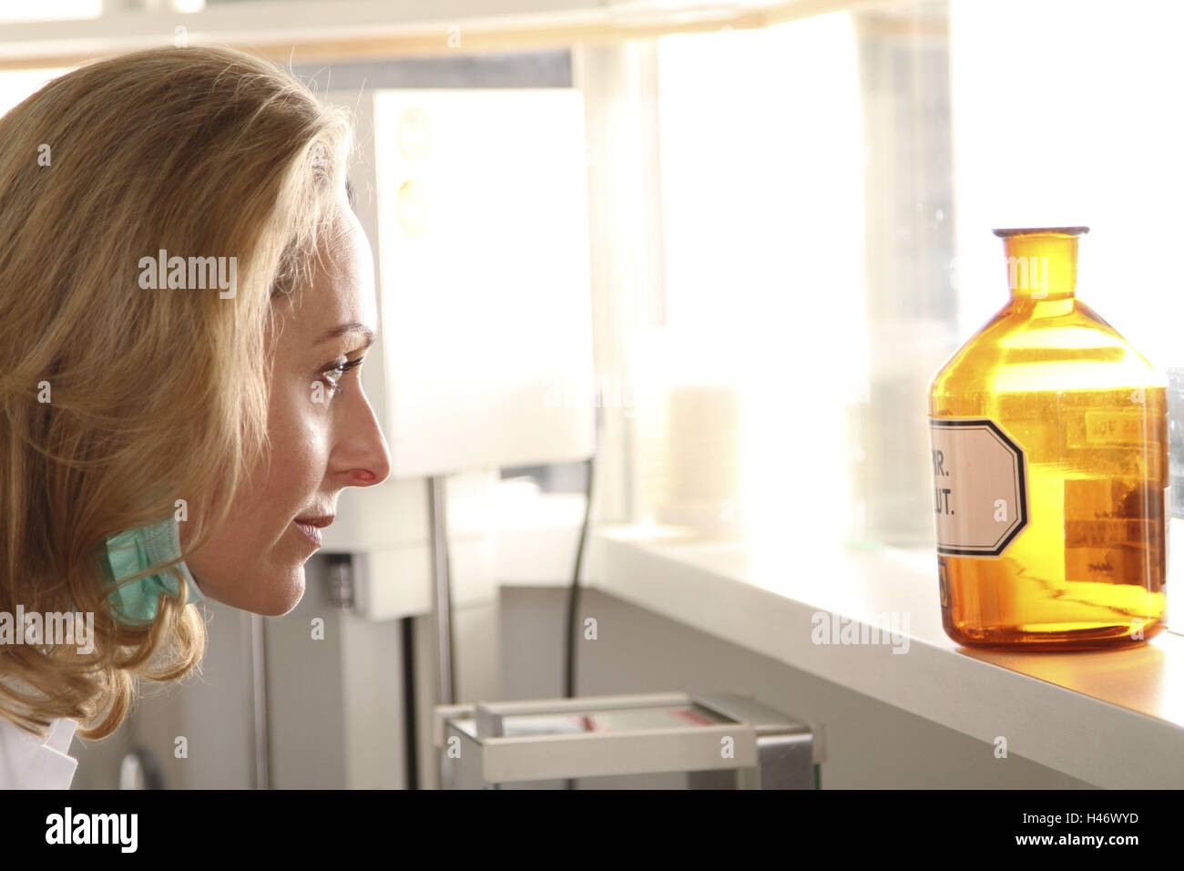 Pharmacist in the laboratory, pharmaceutical, mixing, producing Stock ...