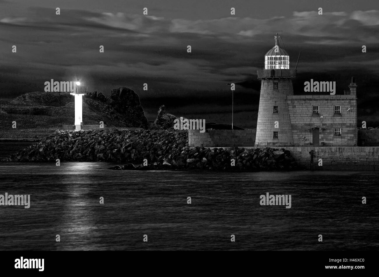 Ireland, Howth Lighthouse, at night, b/w Stock Photo - Alamy