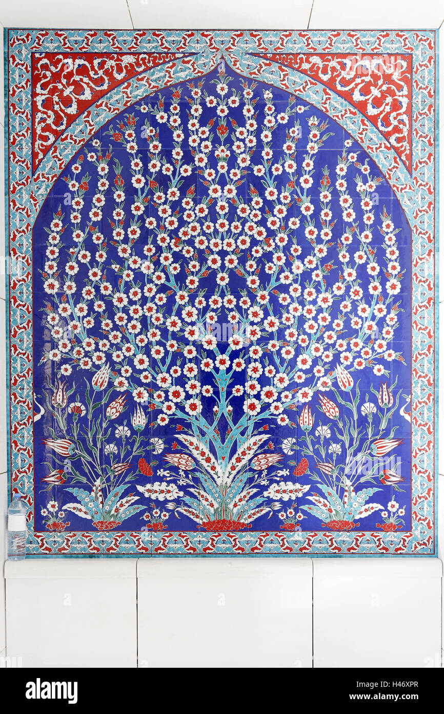 Tile mosaic, inner courtyard, Sheikh Zayed Bin Sultan Al Nahyan Moschee ...