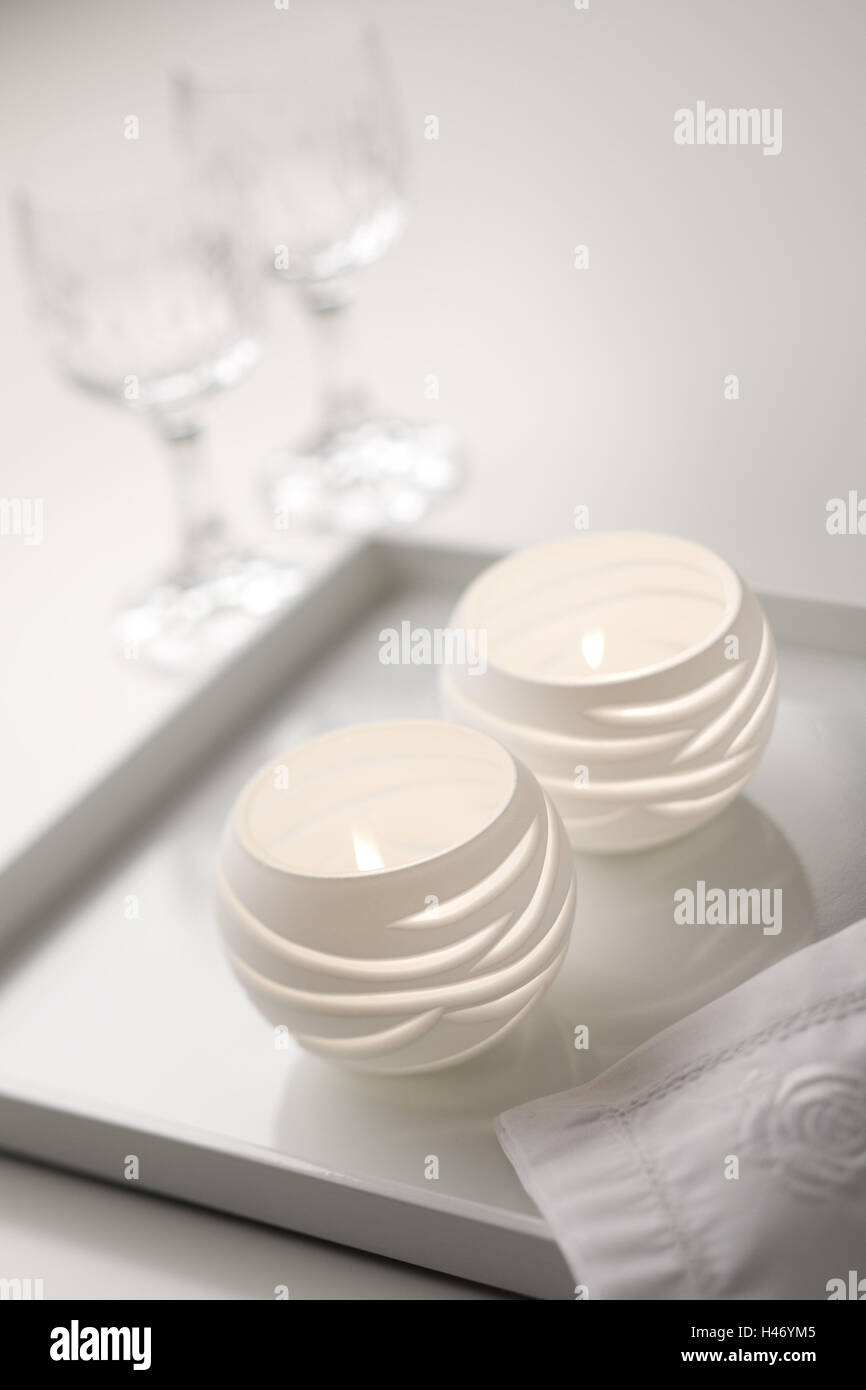 Light candles hi-res stock photography and images - Alamy