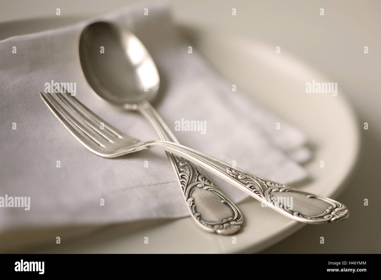 Silver instruments hi-res stock photography and images - Alamy