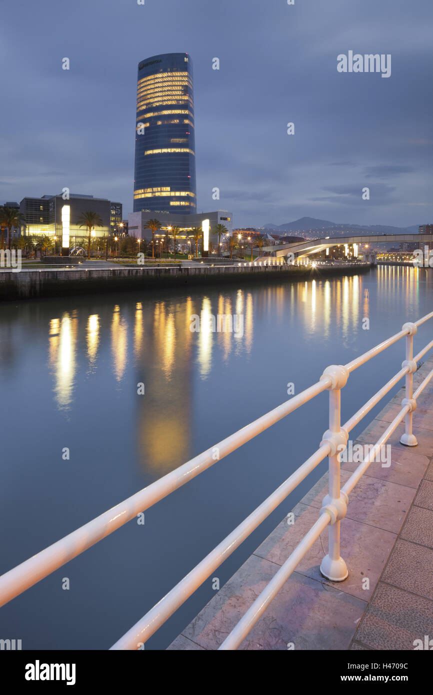 Iberdrola tower hi-res stock photography and images - Alamy