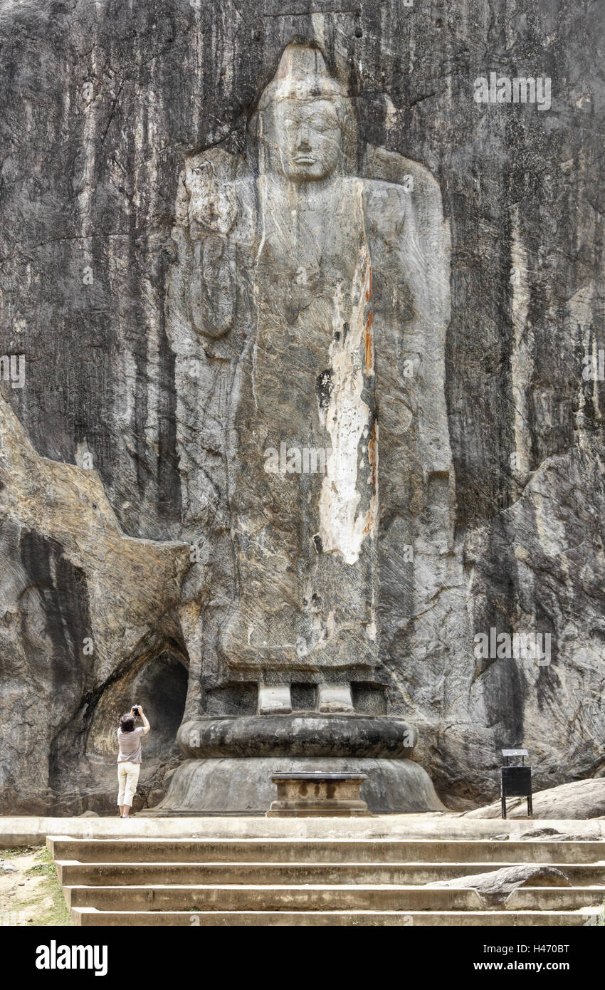 Sri Lanka, Wellawaya, Buduruwagala, Buddhist temple, Buddha chiselled ...