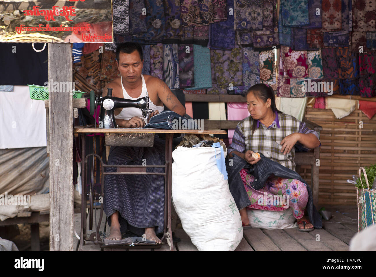 Trade shan state craft hi-res stock photography and images - Alamy