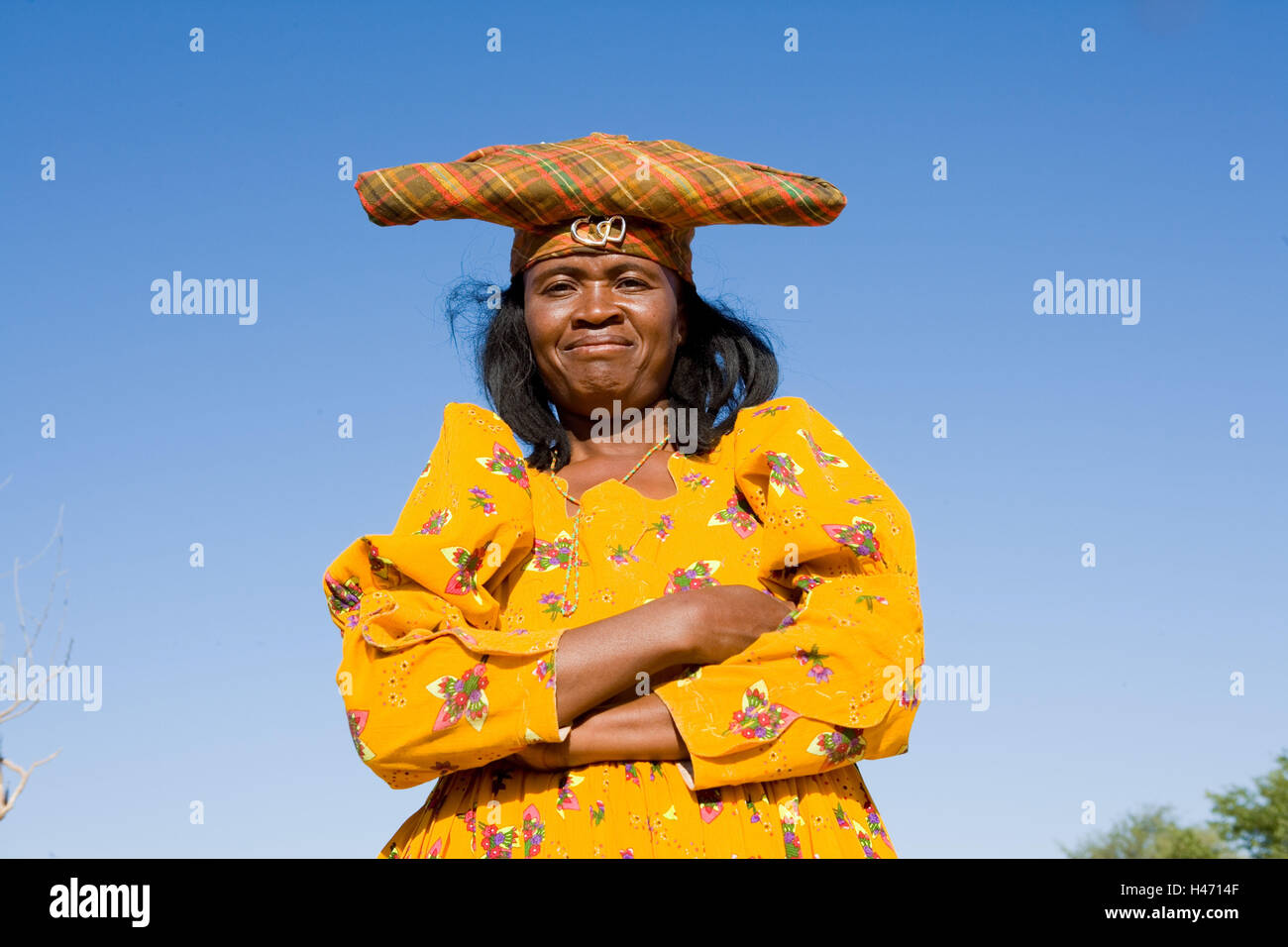 Traditional clothes herero people hi-res stock photography and images ...