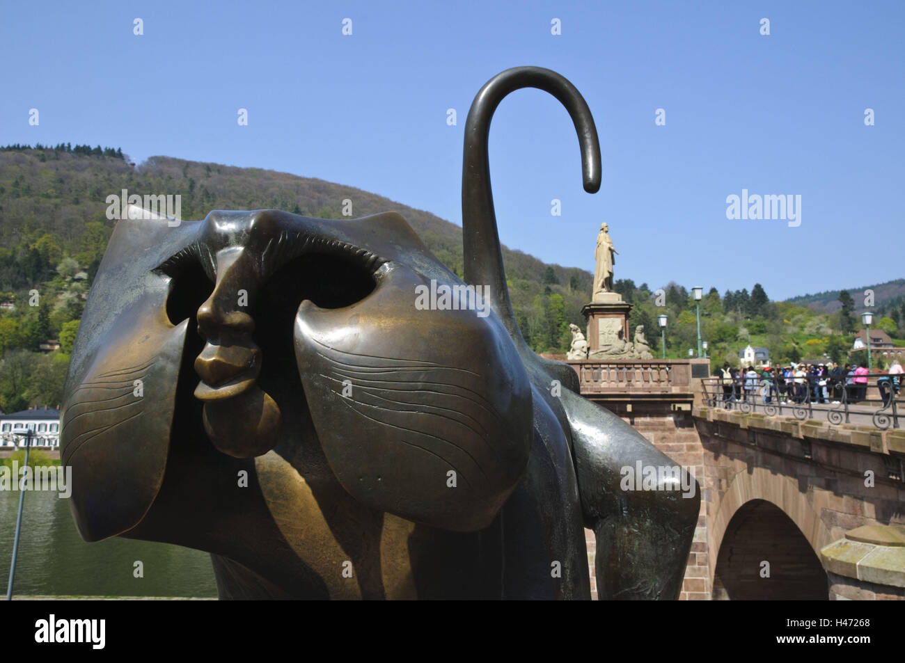 Bridge monkey heidelberg hi-res stock photography and images - Alamy