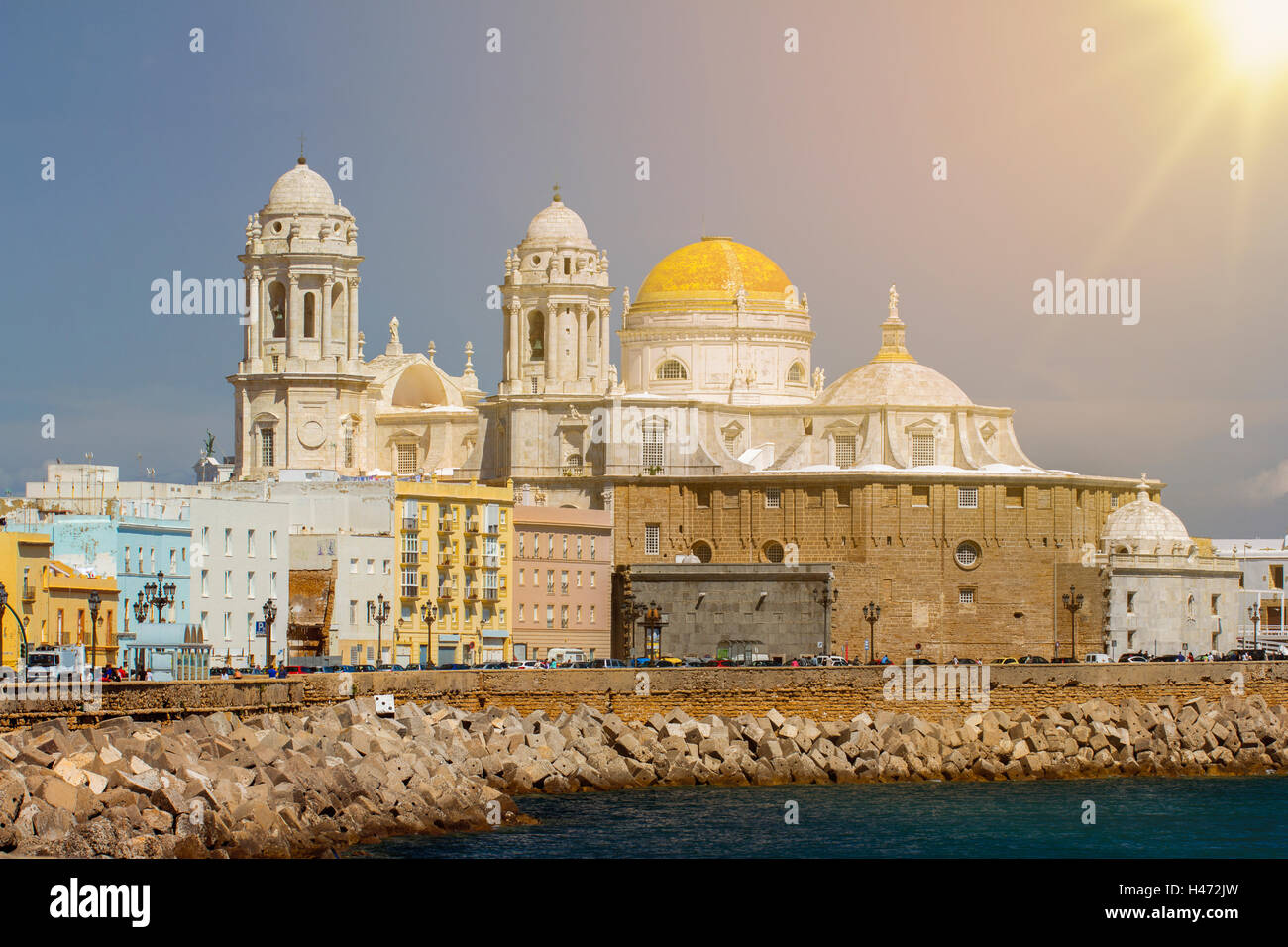 Cadiz tourist hi-res stock photography and images - Alamy