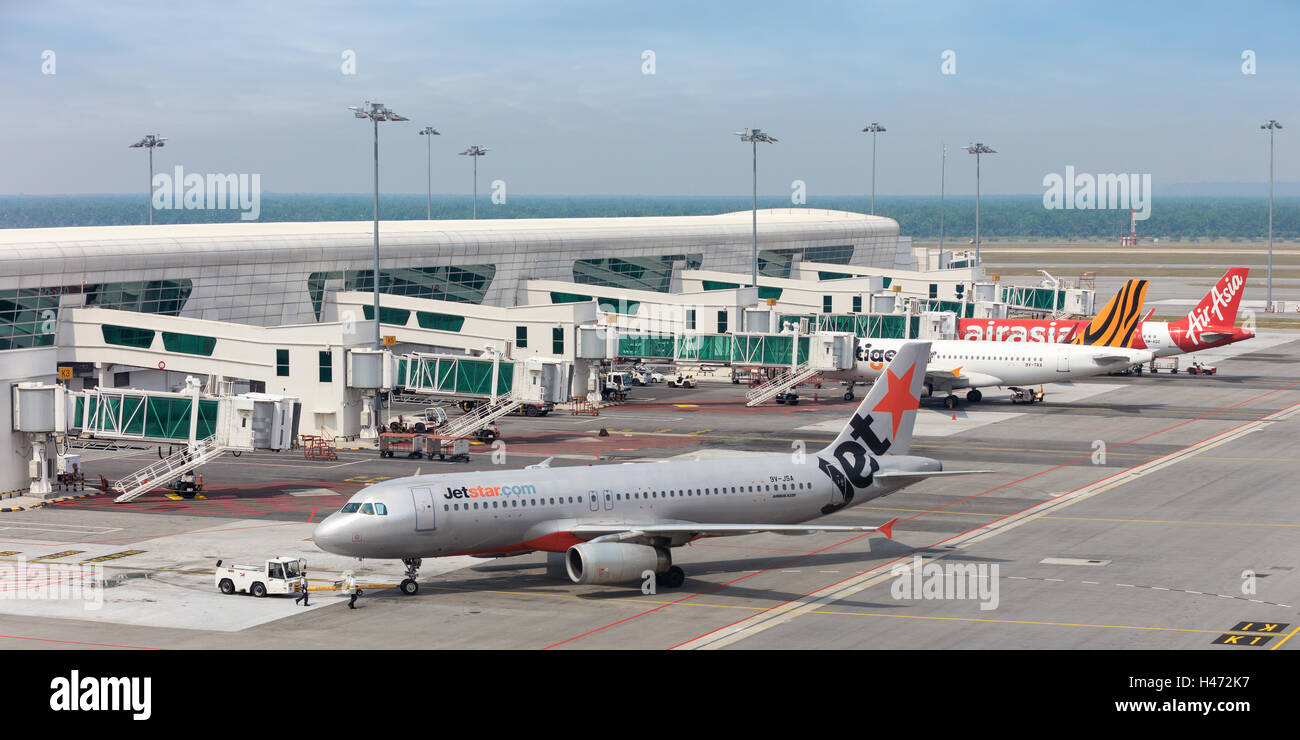 Kuala lumpur airport hi-res stock photography and images - Alamy