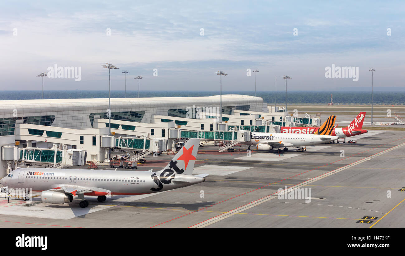 Kuala lumpur airport hi-res stock photography and images - Alamy
