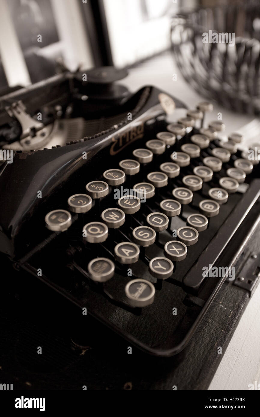 Typewriter, keys, alphabet Stock Photo - Alamy