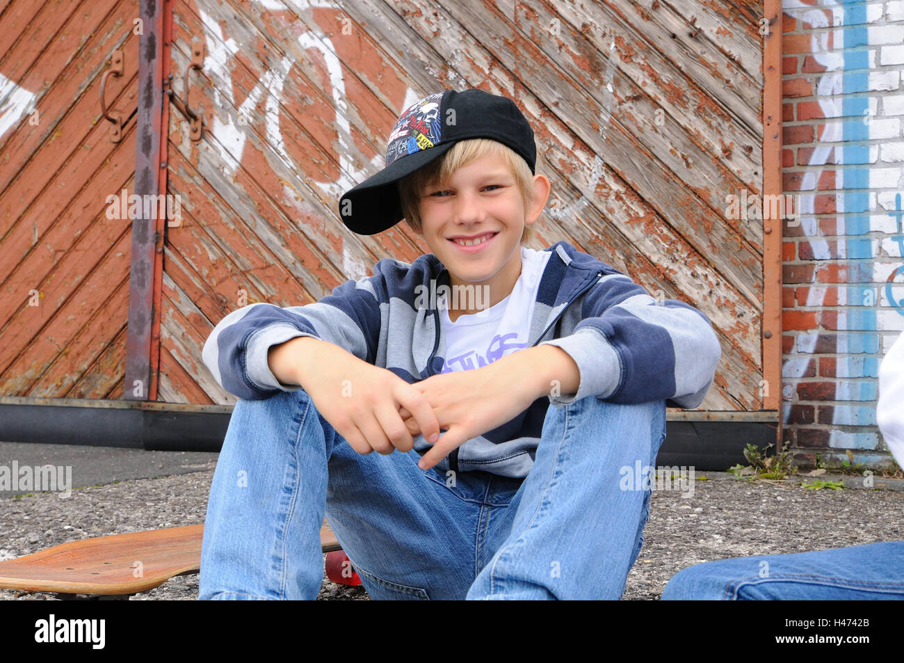 Boy, skaters, baseball cap, sit, view camera, kids, young persons ...