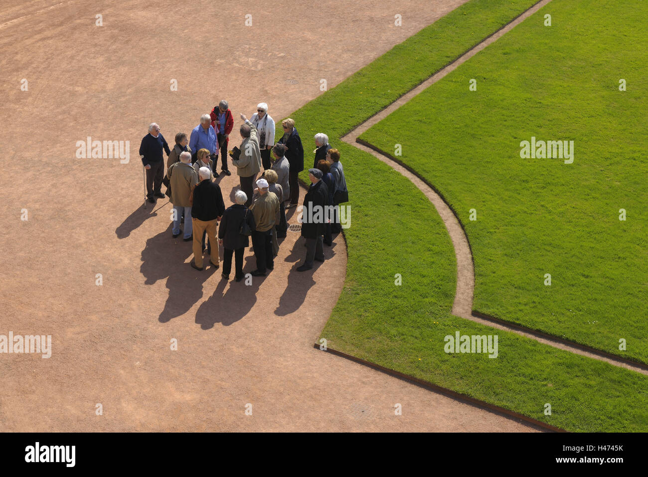 Kennel, park, group, tourist, lead, Dresden, Saxon, Germany Stock Photo ...