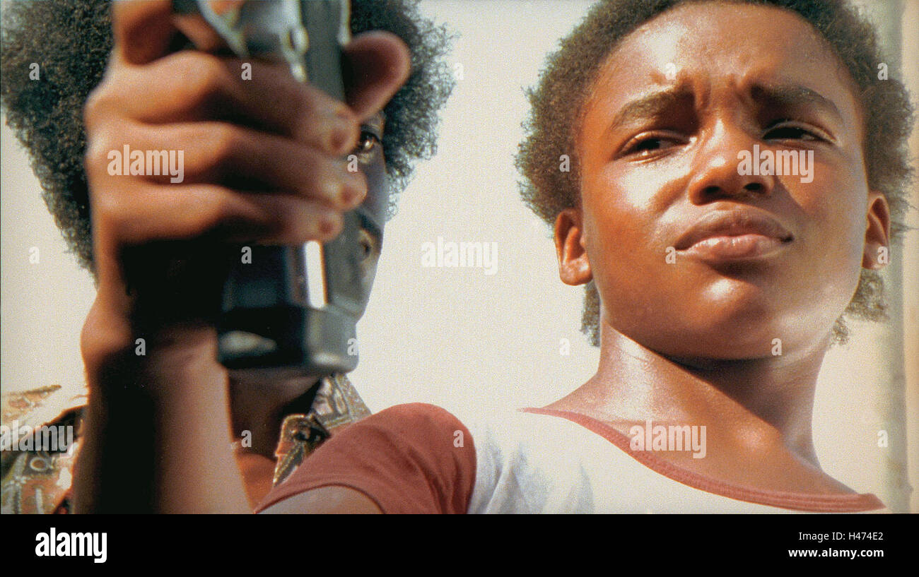 City of god film 2002 hi-res stock photography and images - Alamy