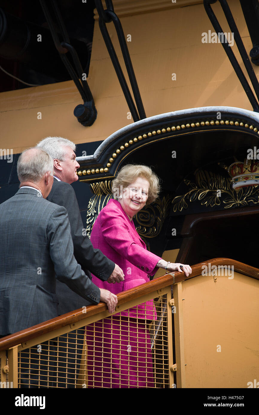 Margaret thatcher smiling hi-res stock photography and images - Alamy