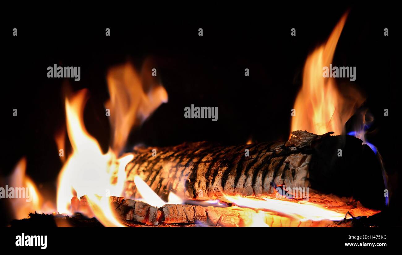 Closeup fireplace hi-res stock photography and images - Alamy