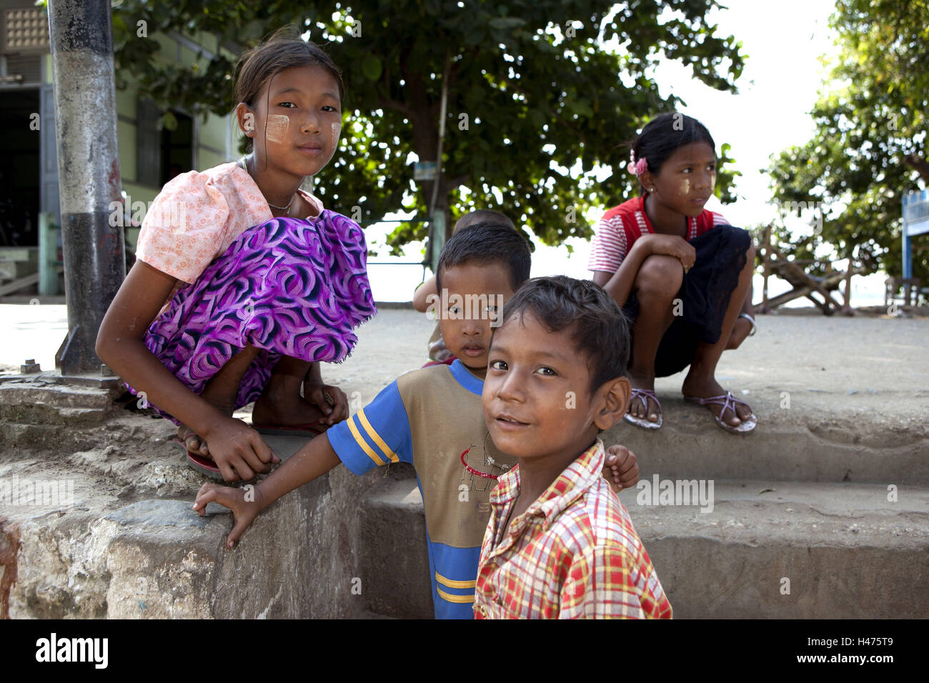 Myanmar, children on the street Stock Photo - Alamy