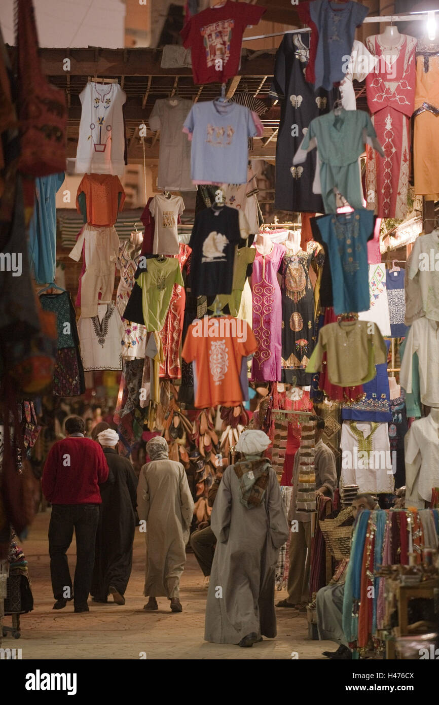 Egypt, Luxor, in the tourist bazaar Stock Photo - Alamy