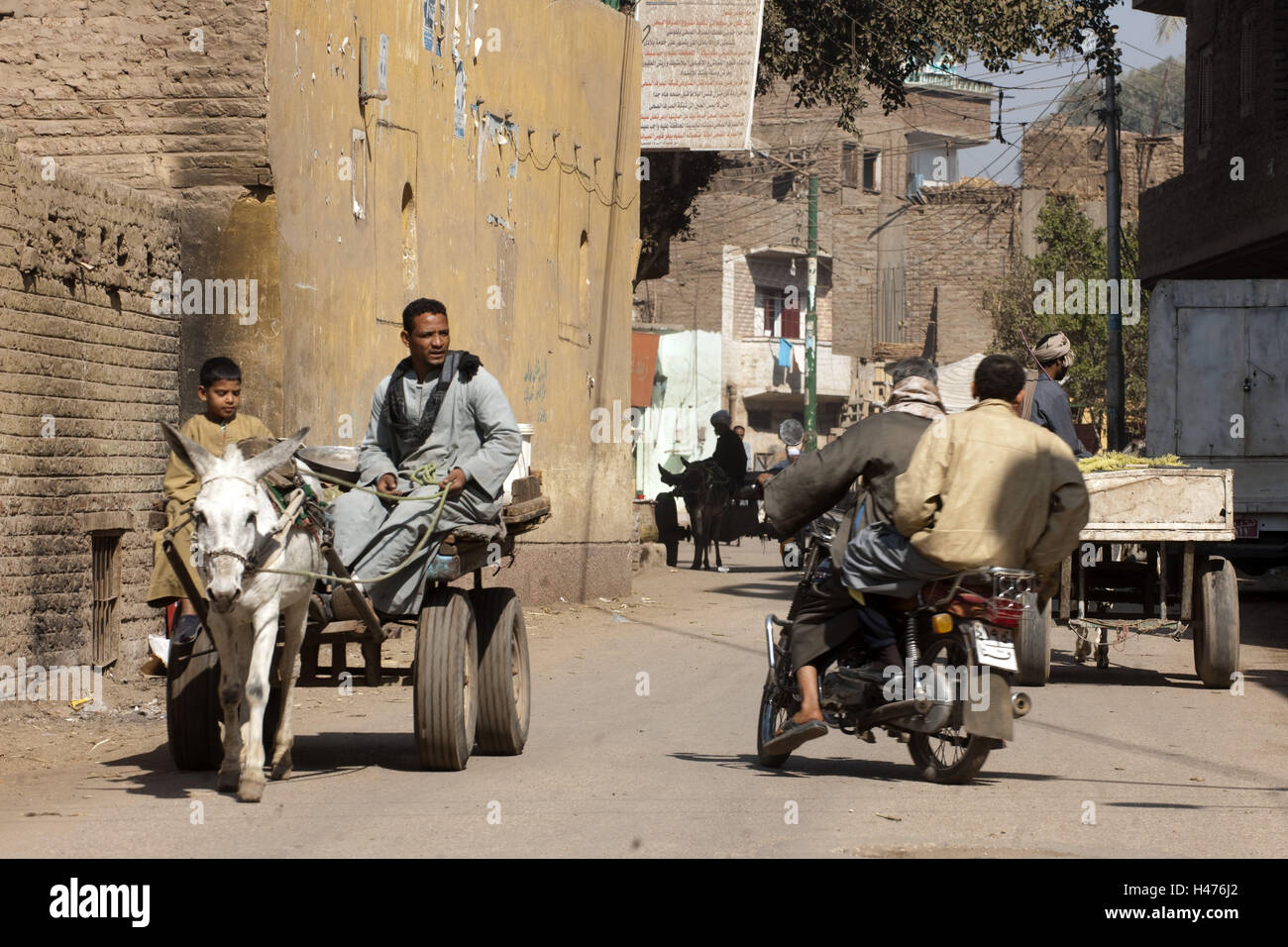 Egypt, street scene in the Coptic village Garagos to the north Luxor ...