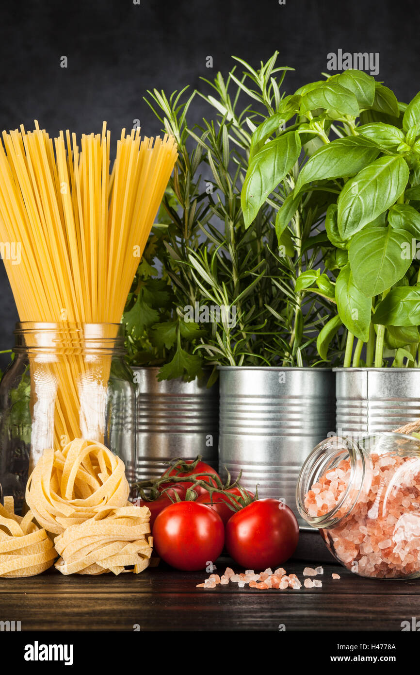 Italian food ingredients Stock Photo - Alamy