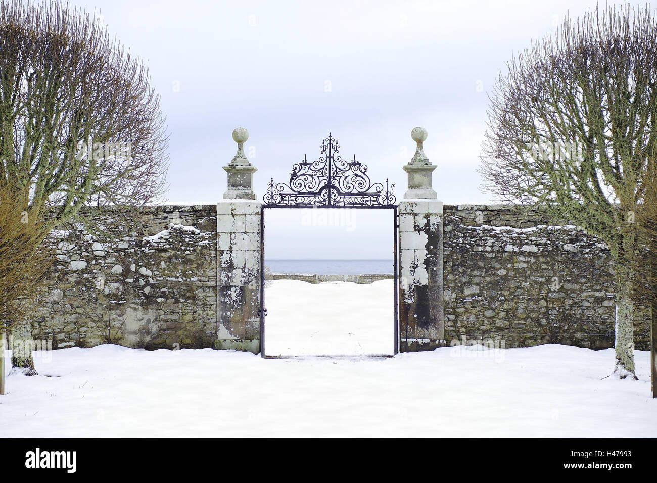 Dunrobin castle hi-res stock photography and images - Alamy